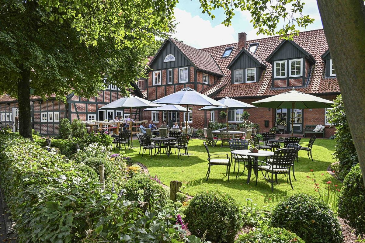 Hauptpreis geht an Dör’n Schapp in Vorwerk - DEGA GALABAU das Magazin ...